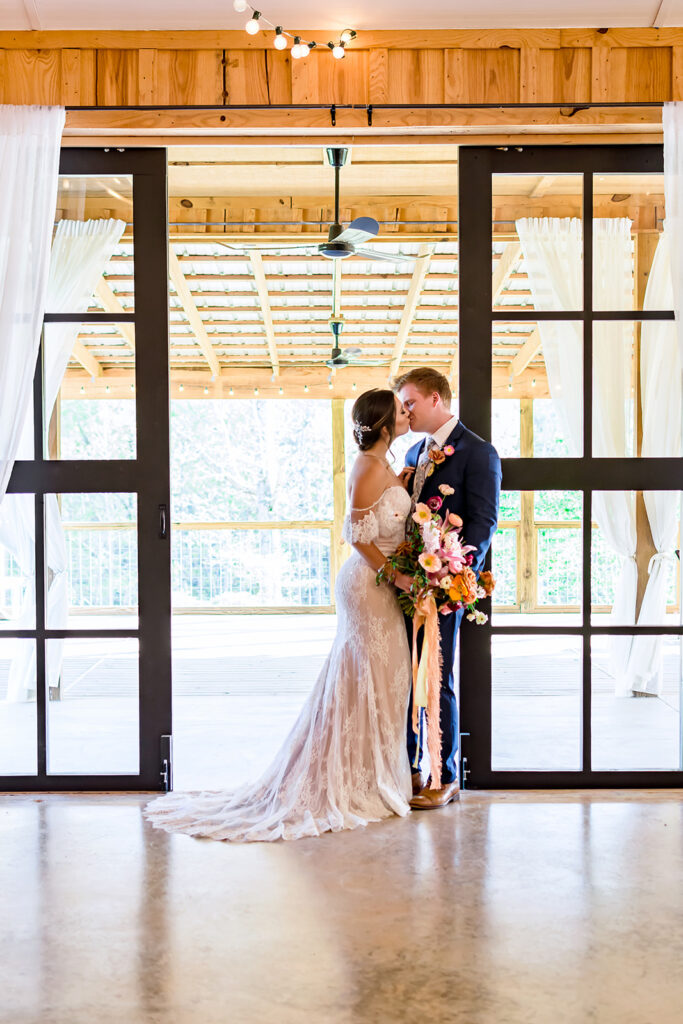 Barn weddings north georgia | Honestweddingadvice.com