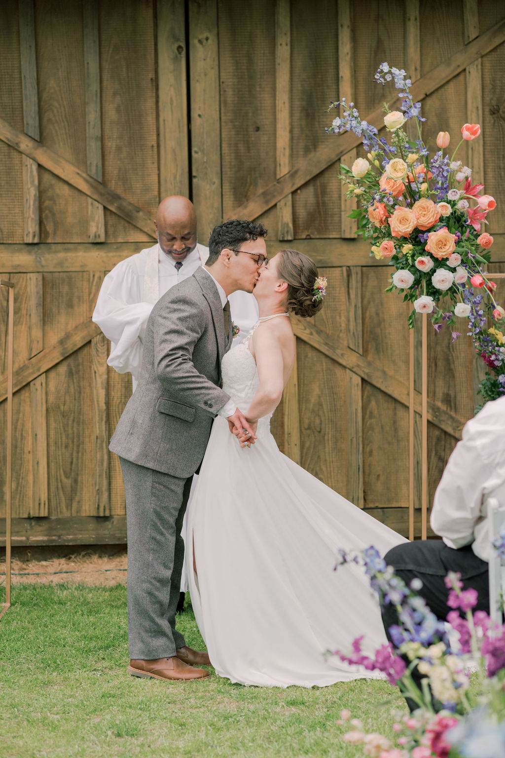 Unique Spring Wedding Decoration Ideas You Will Love ...