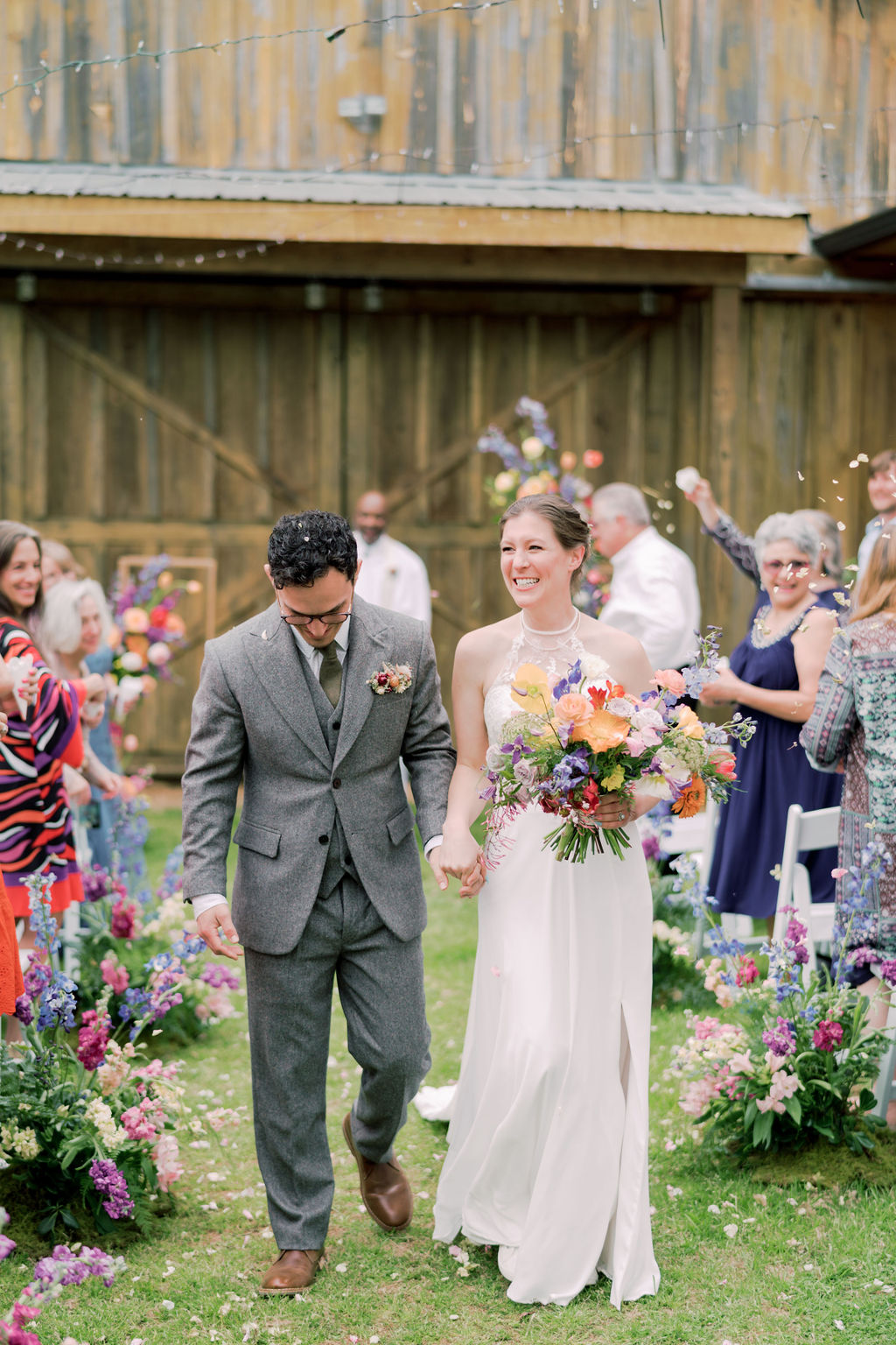Unique Spring Wedding Decoration Ideas You Will Love ...